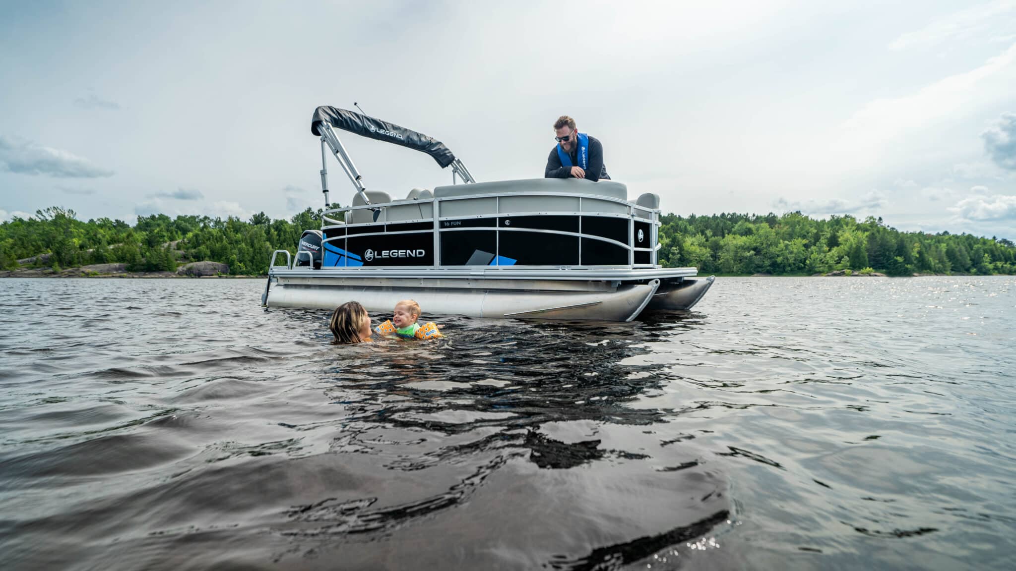 Choosing Between Two or Three Tubes for Your Pontoon Boat (2024 Buying ...